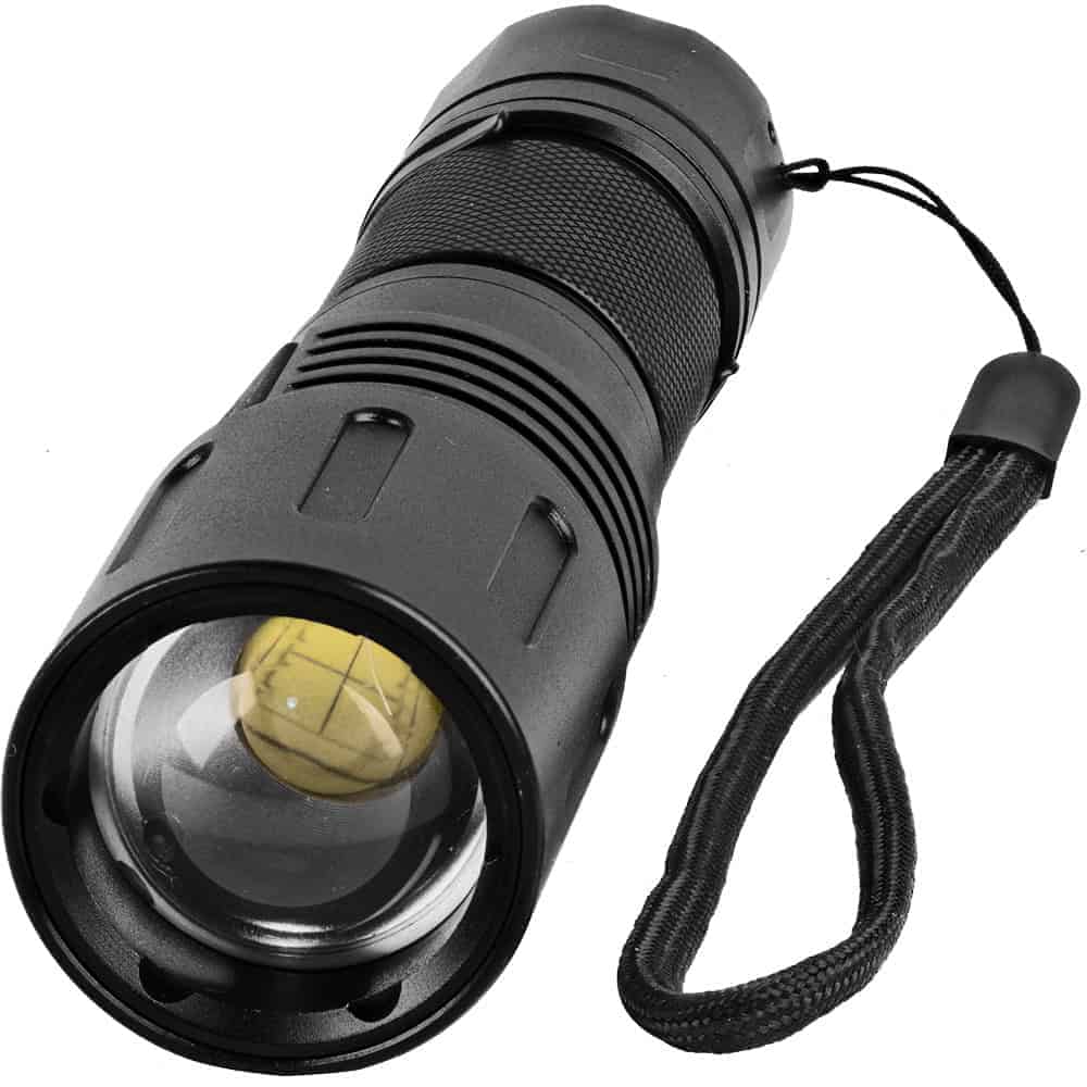 3000 Lumen LED Self Defense Zoomable Flashlight | The Edge